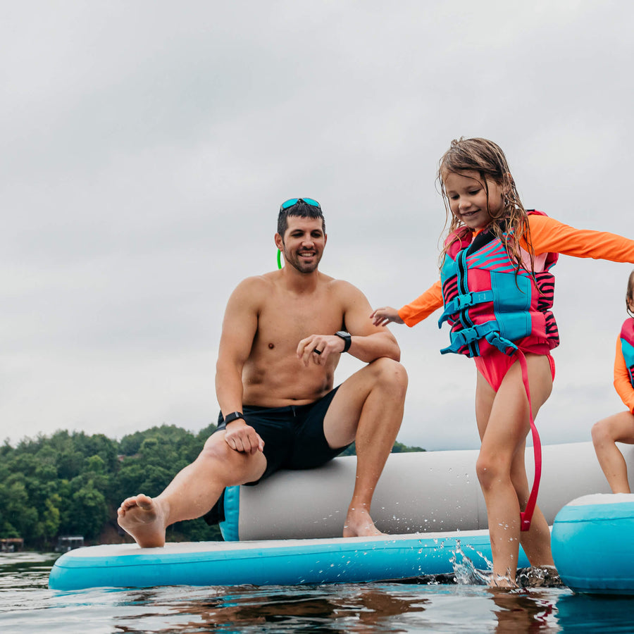REEF :: Inflatable Water Mats - REEF 55 – MISSION