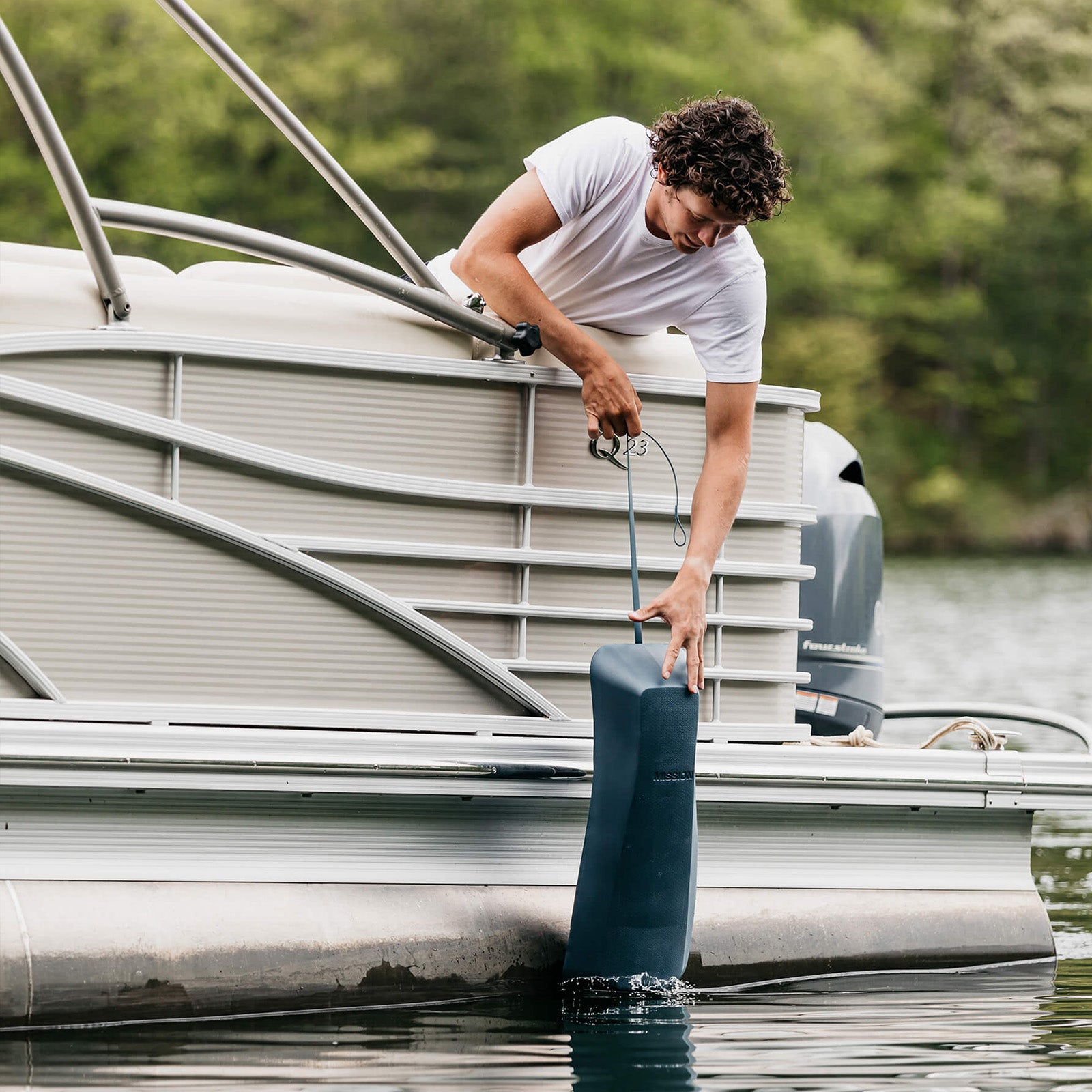 MAVEN Pontoon Boat Fenders & Bumpers | MISSION Boat Gear